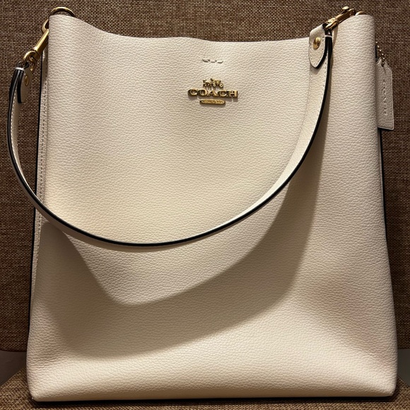 Coach | Bags | Coach Mollie Bucket Bag Chalk With Gold Hardware | Poshmark